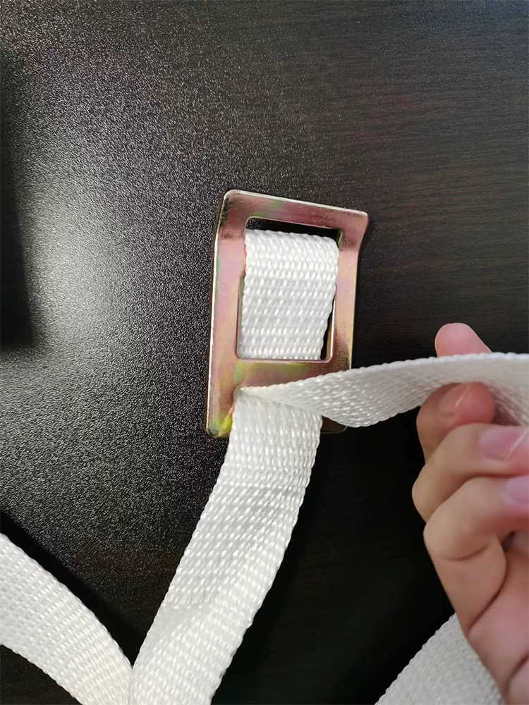 Container Lashing System Secure belt with safety hooks Container ...